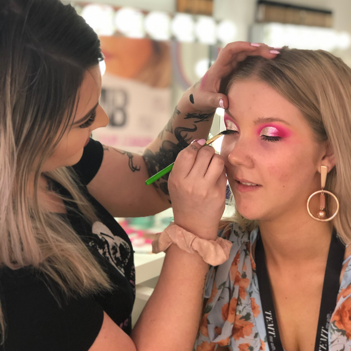 Makeup Courses Online – Bombshell Beauty Academy Online